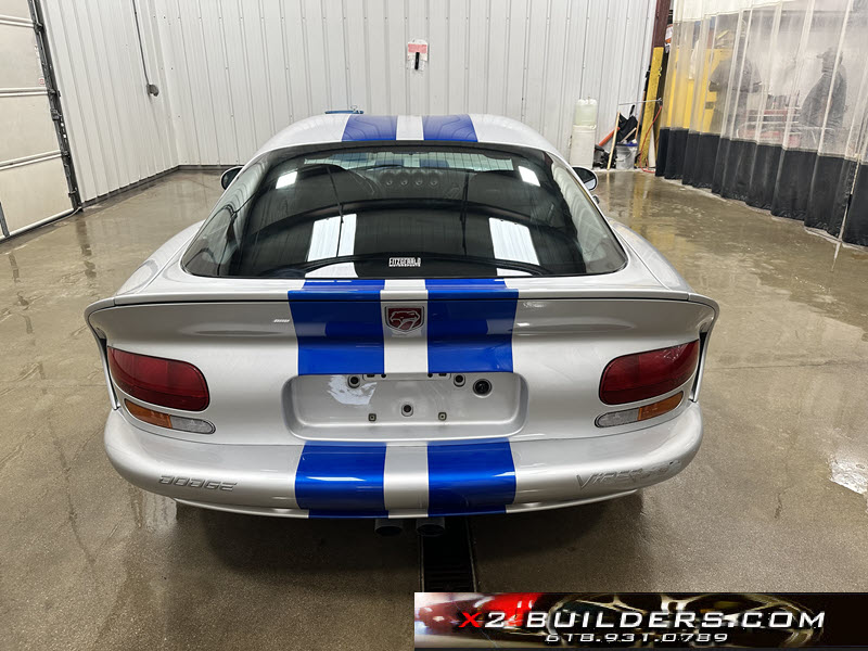 Salvage 1998 Dodge Viper GTS | X2 BUILDERS