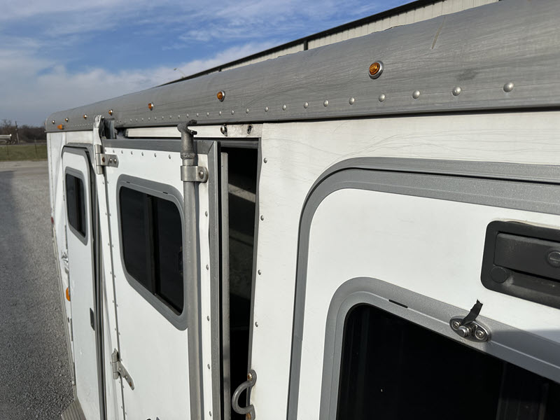 Salvage 2003 Exiss Aluminum Horse Trailer | X2 BUILDERS