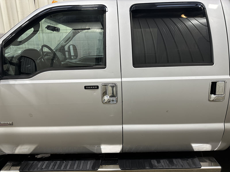 Salvage 2005 Ford F-350 Super Duty XLT Dually | X2 BUILDERS