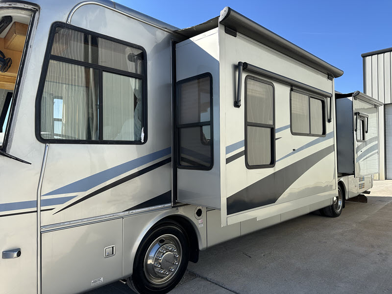 Salvage 2006 Roadmaster Rail Monocoque Cayman | X2 BUILDERS