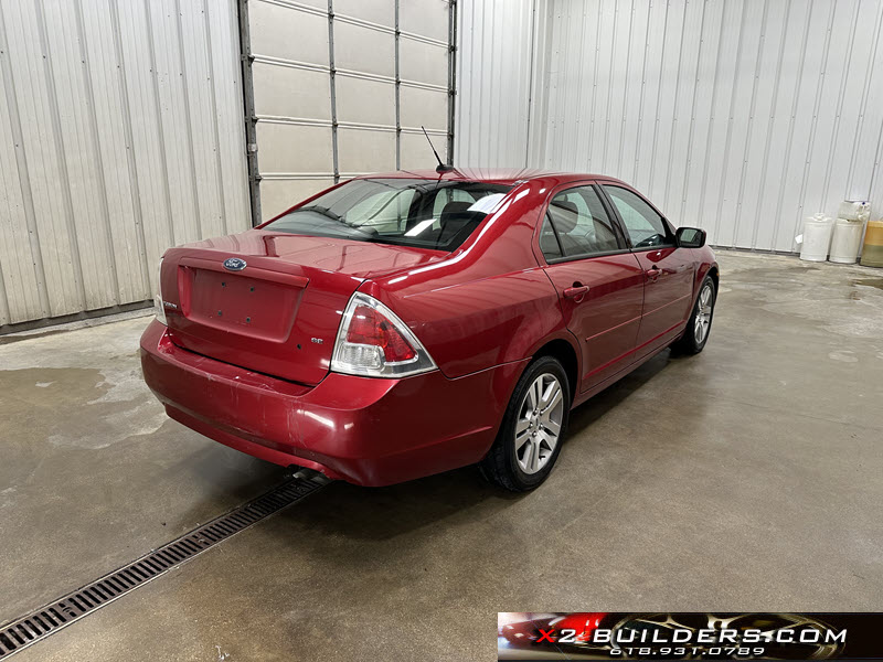 Salvage 2007 Ford Fusion I-4 SE | X2 BUILDERS