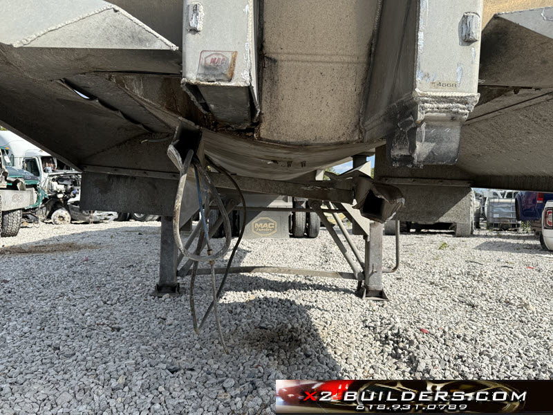Salvage 2008 Mack Trailer | X2 BUILDERS