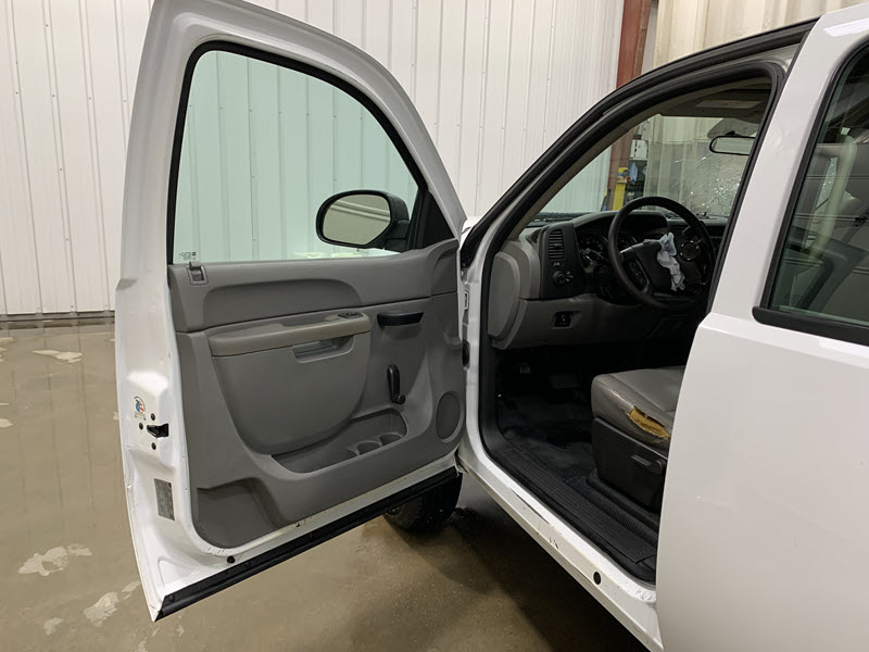 Salvage 2012 GMC Sierra C2500HD | X2 BUILDERS