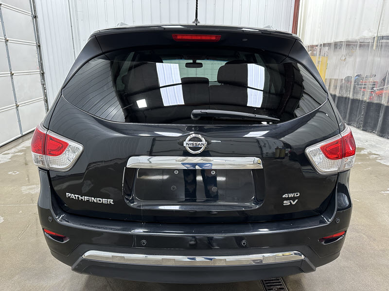 Salvage 2015 Nissan Pathfinder SV | X2 BUILDERS