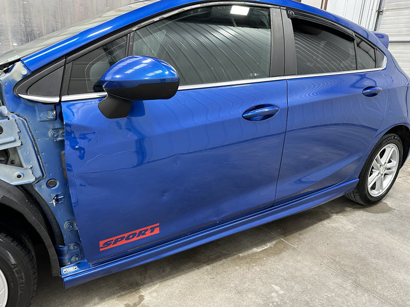 Salvage 2017 Chevrolet Cruze LT | X2 BUILDERS