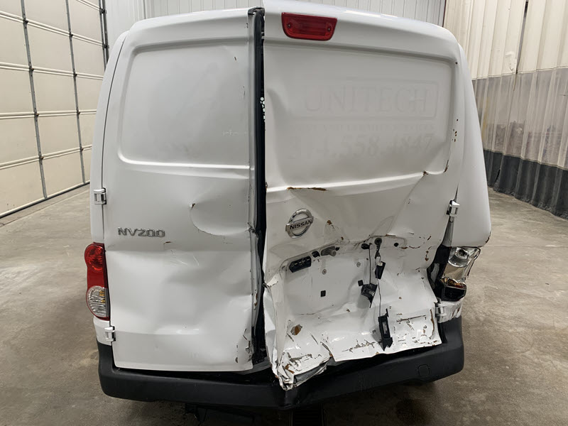 Salvage 2017 Nissan NV200 S | X2 BUILDERS