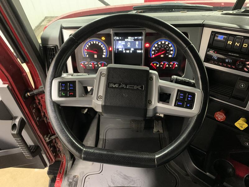 Salvage 2019 Mack Anthem Semi | X2 BUILDERS