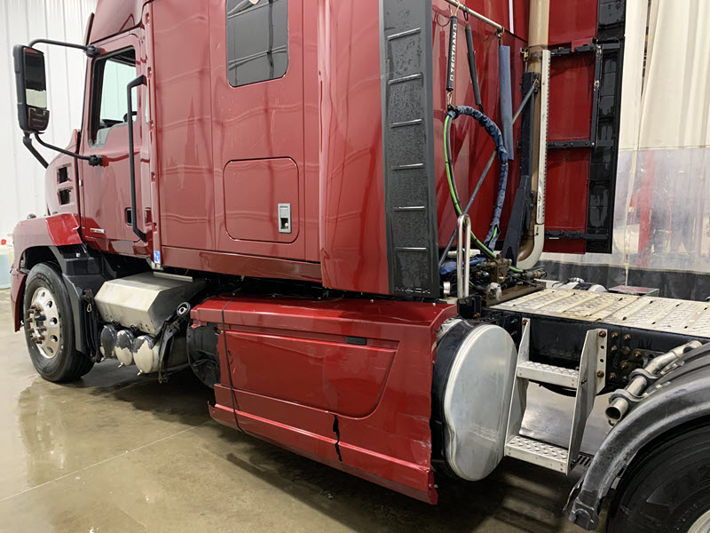 Salvage 2019 Mack Anthem Semi | X2 BUILDERS