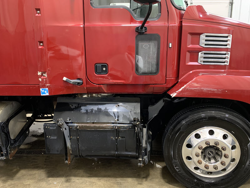 Salvage 2019 Mack Anthem Semi | X2 BUILDERS