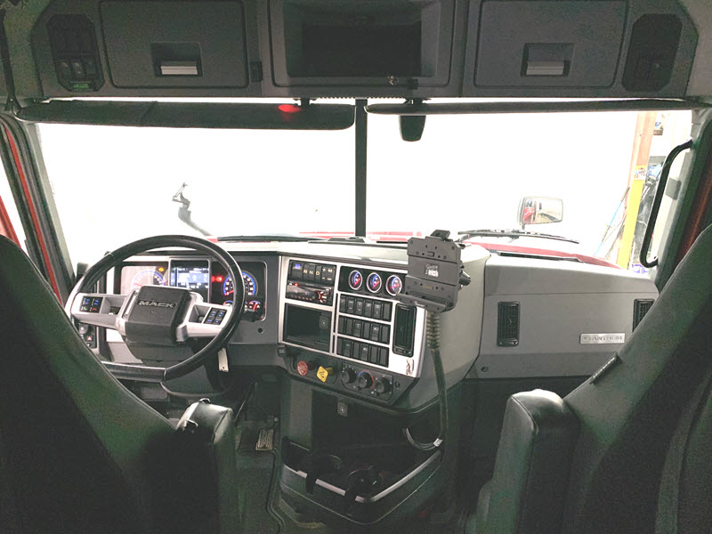 Salvage 2019 Mack Anthem Semi | X2 BUILDERS