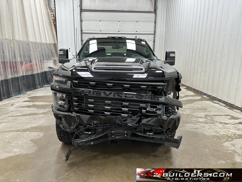 Salvage 2021 Chevrolet Silverado 2500HD Custom | X2 BUILDERS