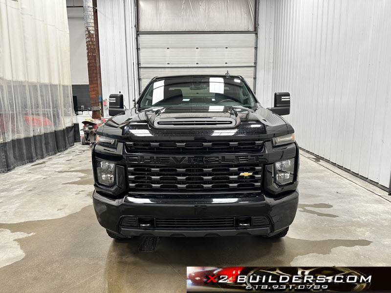 Salvage 2021 Chevrolet Silverado K2500 Custom 4x4 | X2 BUILDERS