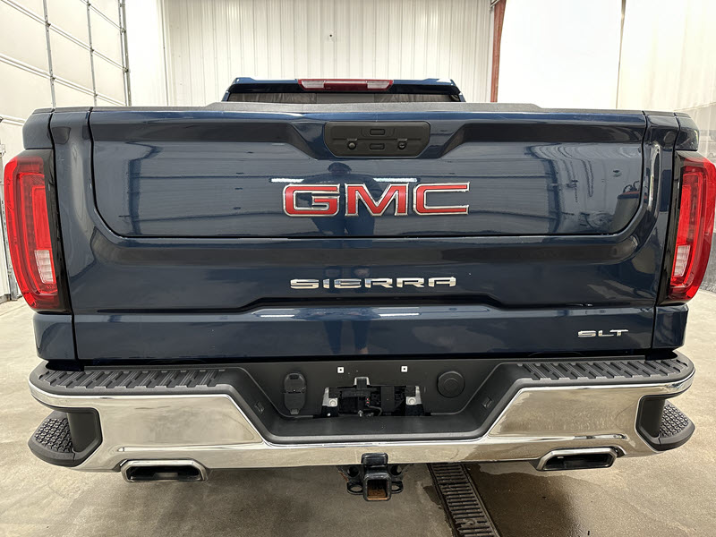 Salvage 2021 GMC Sierra K1500 SLT X31 4x4 | X2 BUILDERS