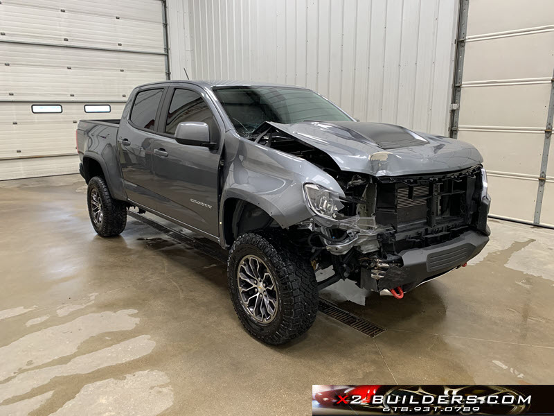 Salvage 2022 Chevrolet Colorado ZR2 | X2 BUILDERS