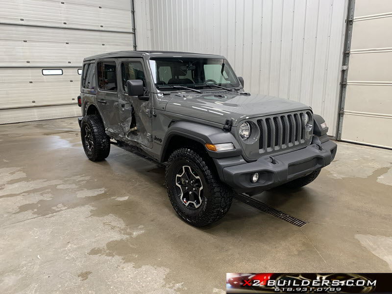Salvage 2022 Jeep Wrangler Unlimited Sport S 4x4 | X2 BUILDERS