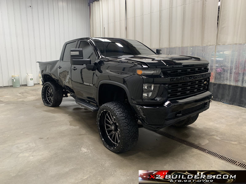 Salvage 2023 Chevrolet Silverado K2500 HD Custom 4x4 | X2 BUILDERS