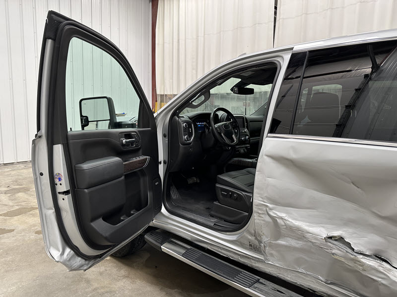 Salvage 2023 GMC Sierra K3500 HD Denali 4x4 Diesel | X2 BUILDERS